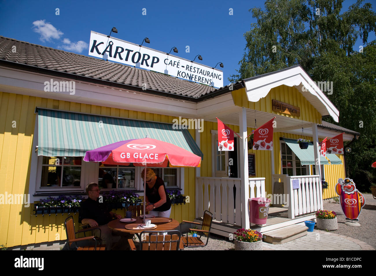 Roadside cafe Banque de photographies et d’images à haute résolution ...