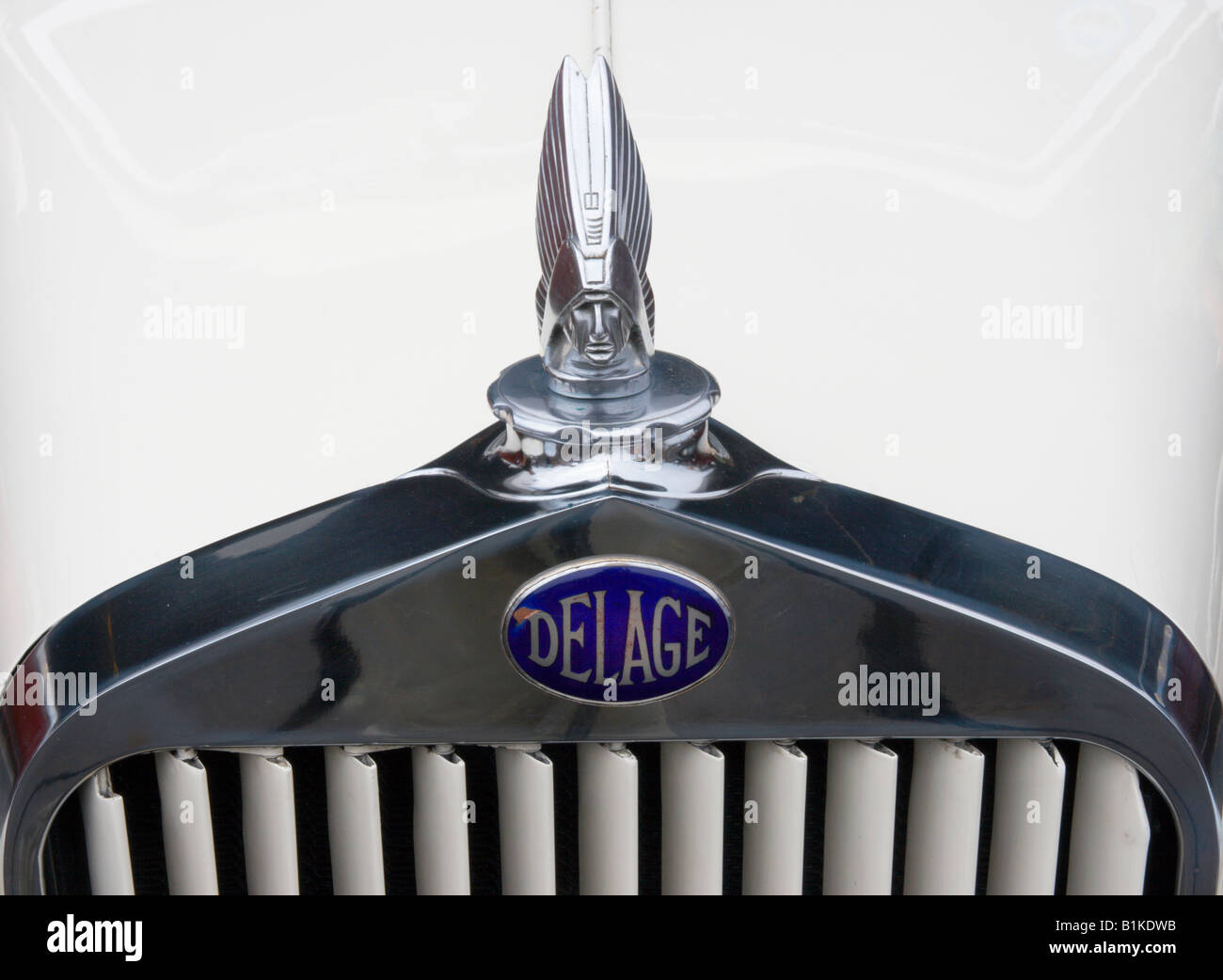 Logo voiture classique Delage Photo Stock - Alamy