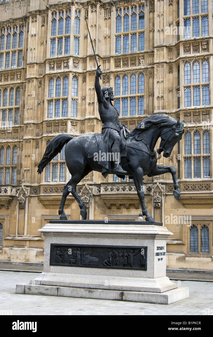 William the conqueror statue Banque de photographies et d’images à ...
