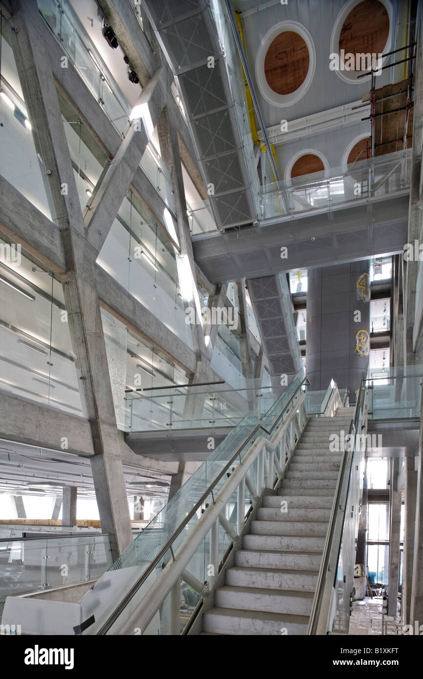 Escalier atrium Banque de photographies et d’images à haute résolution ...