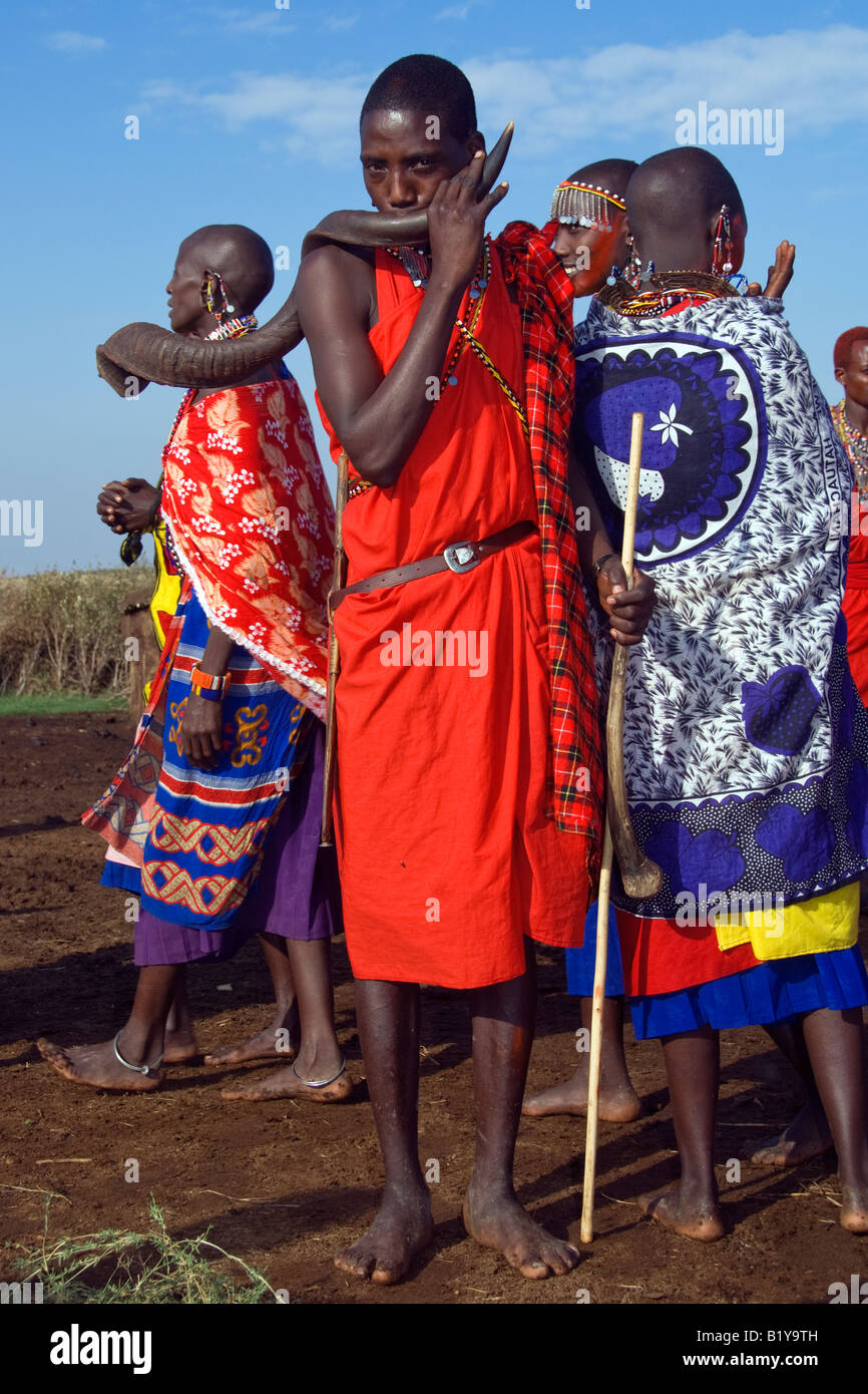 Masai warrior Banque de photographies et d’images à haute résolution ...