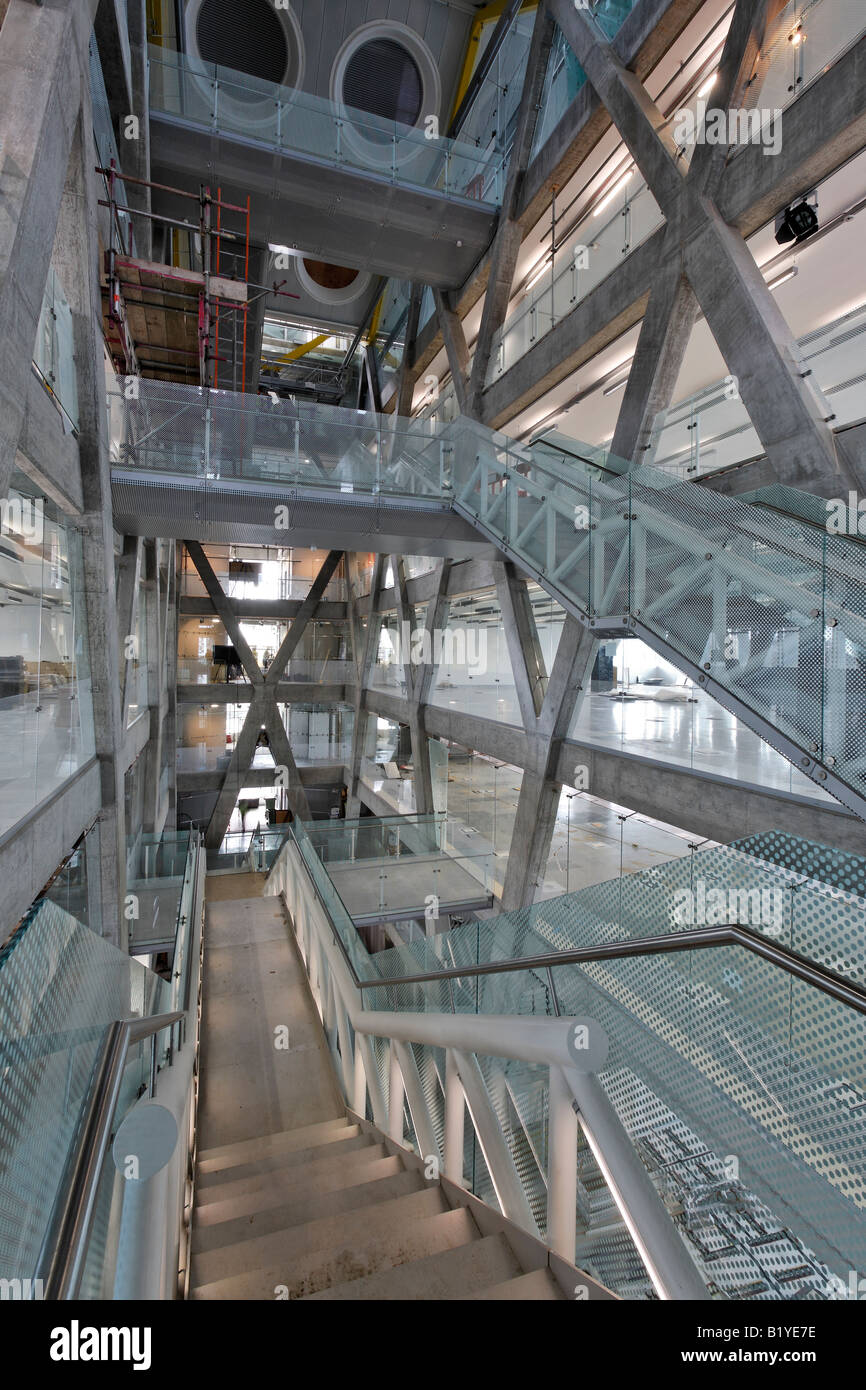 Escalier atrium Banque de photographies et d’images à haute résolution ...