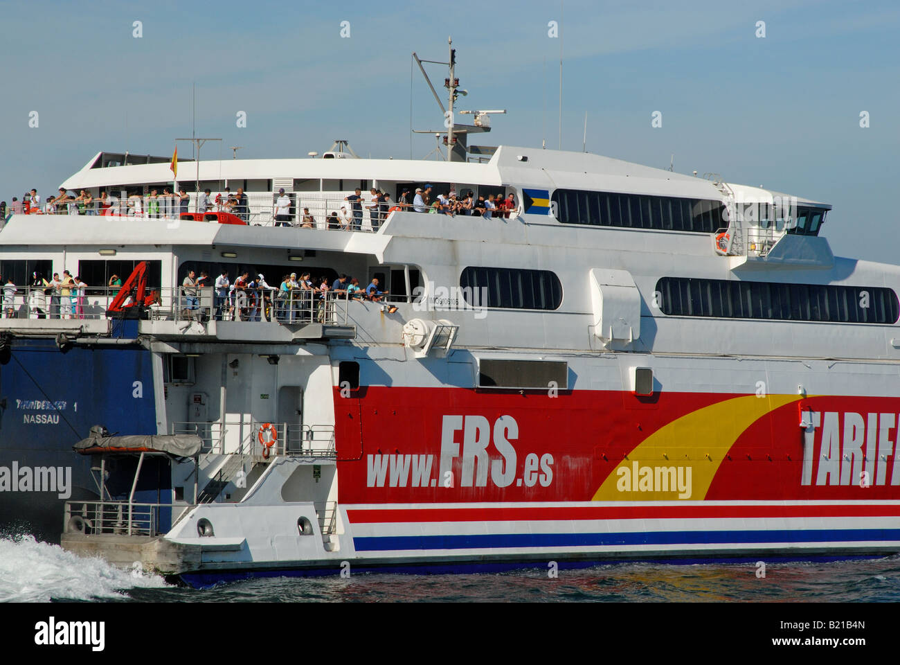Algeciras ferry Banque de photographies et d’images à haute résolution ...
