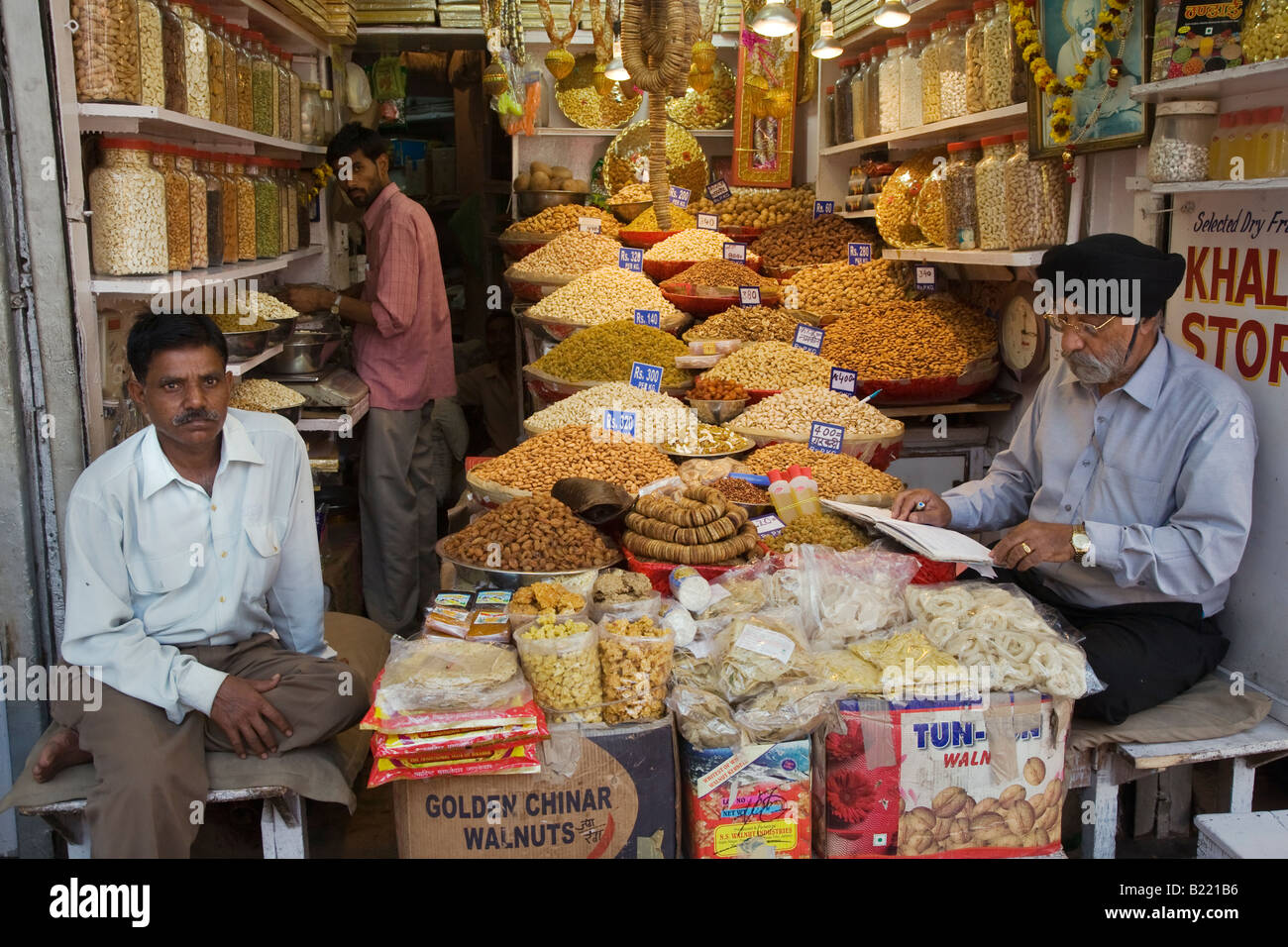 Indian merchants Banque de photographies et d’images à haute résolution ...