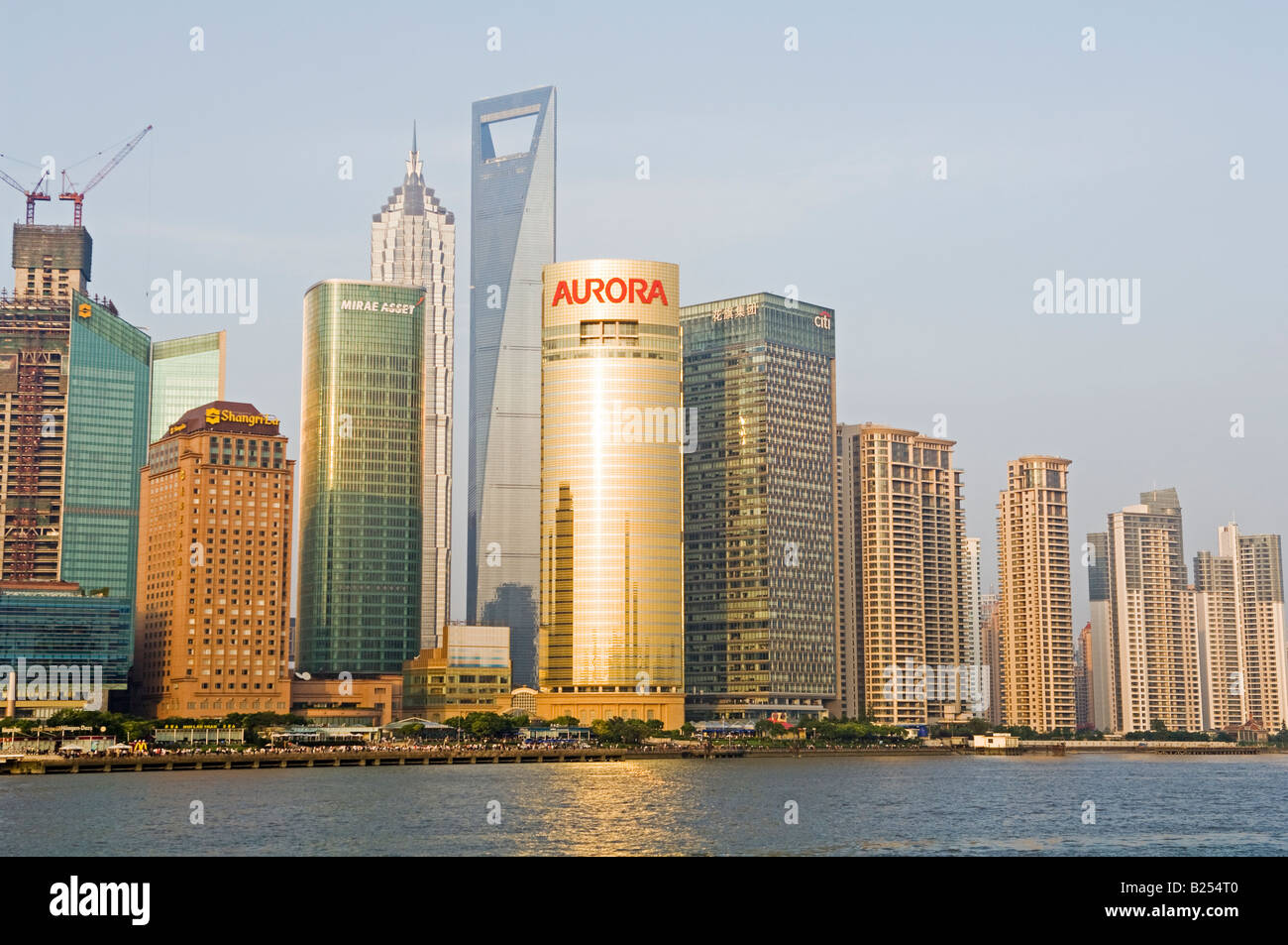 Shanghai world financial centre Banque de photographies et d’images à ...