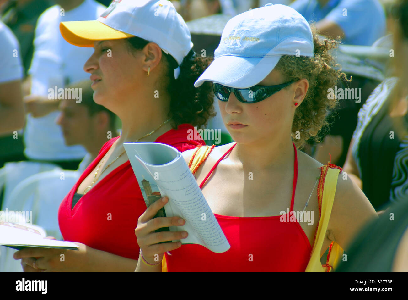 Lecture de la liste des menus Banque de photographies et d’images à ...
