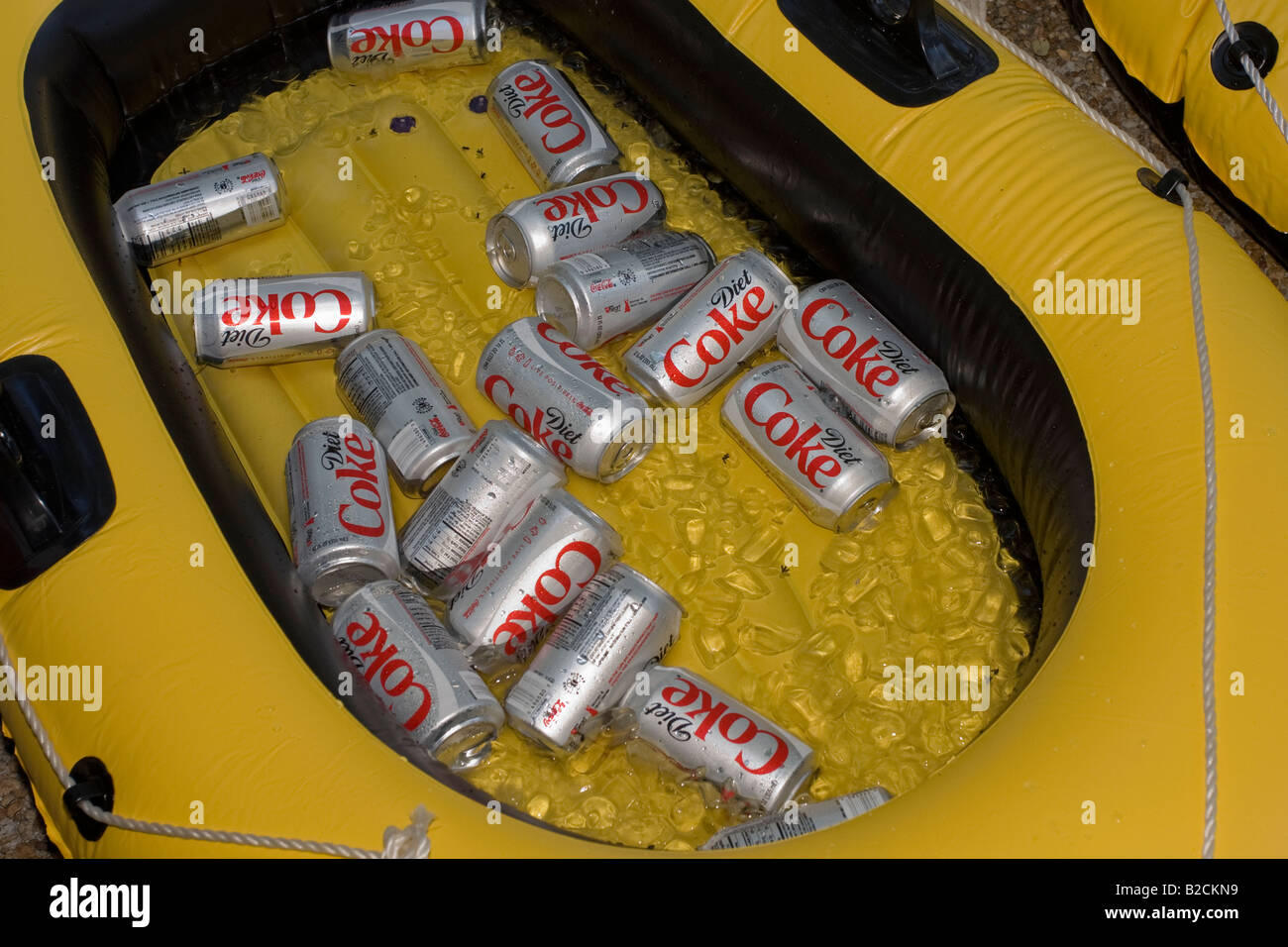 Diet coke cans Banque de photographies et d’images à haute résolution ...