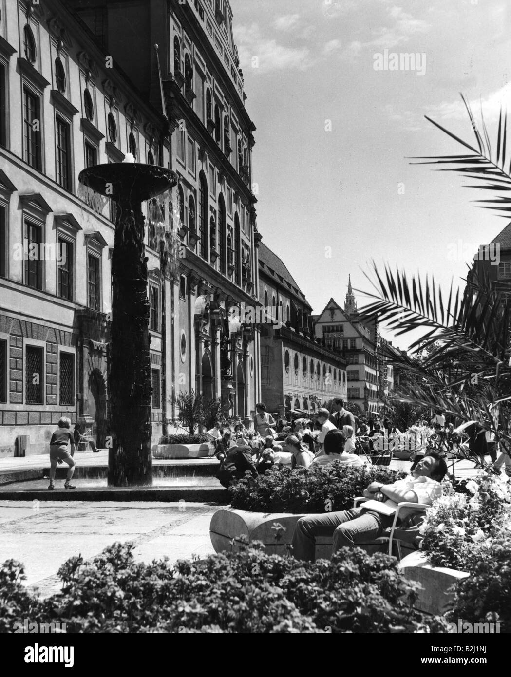 Neuhauser strasse Banque de photographies et d’images à haute ...