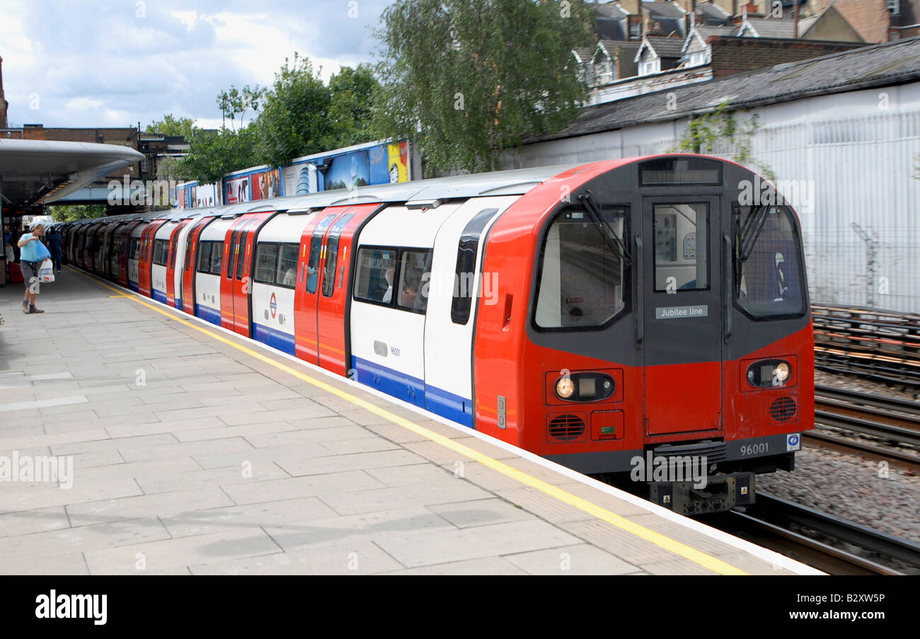 Jubilee line Banque de photographies et d’images à haute résolution - Alamy