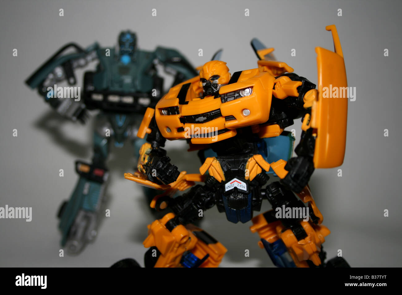 Transformers transformer yellow character Banque de photographies et d ...