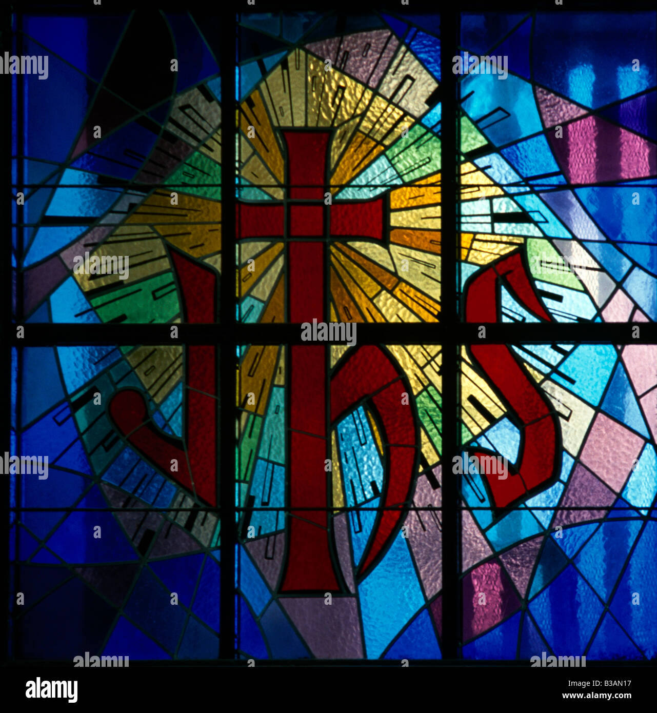 Dubai UAE St Mary's Church Vitrail Symbole Jésus Christ Photo Stock - Alamy