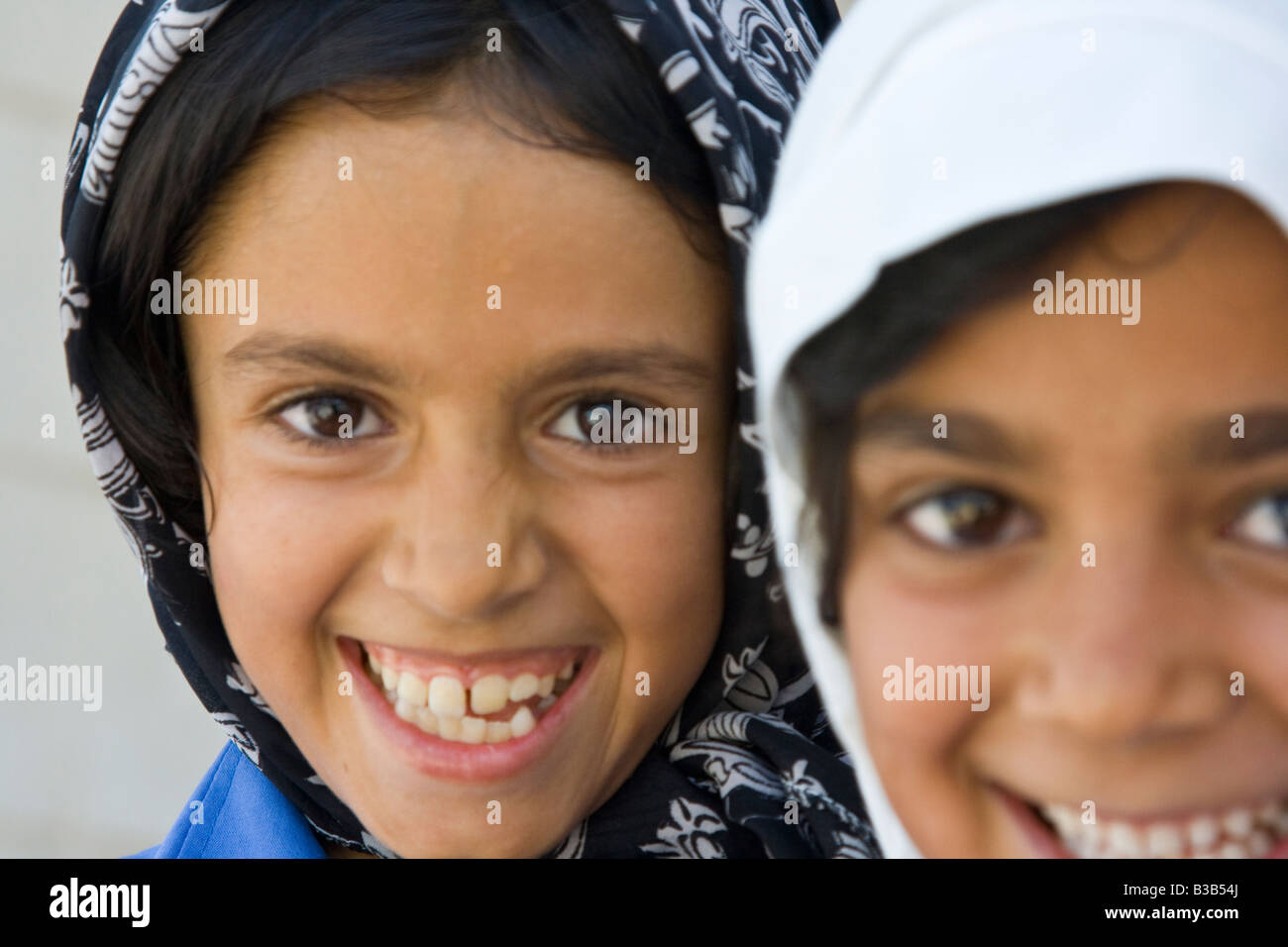 Filles iraniennes Banque de photographies et d’images à haute ...