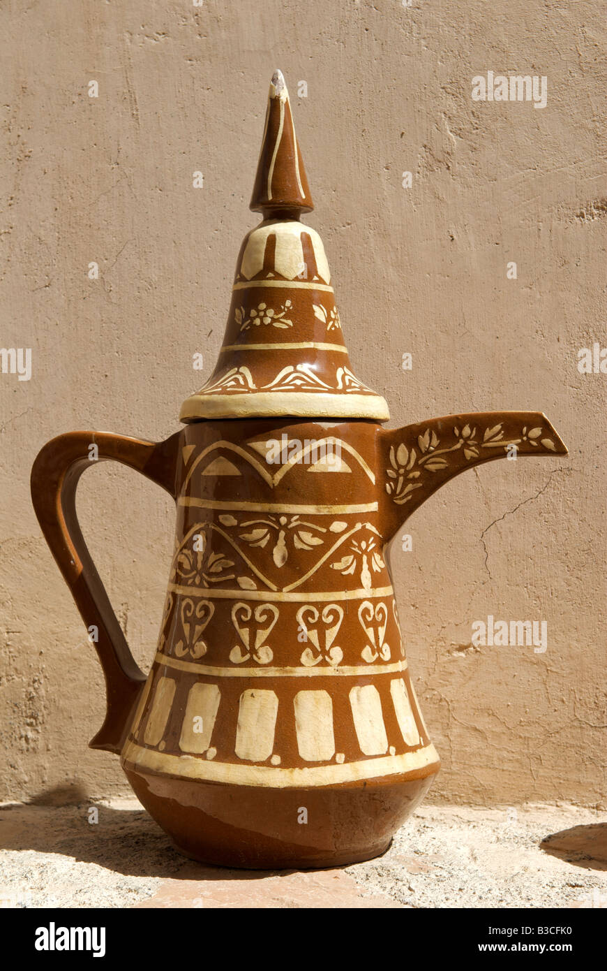 Pot de café traditionnel Nakhal Fort Al Batinah Région Sultanat d'Oman ...