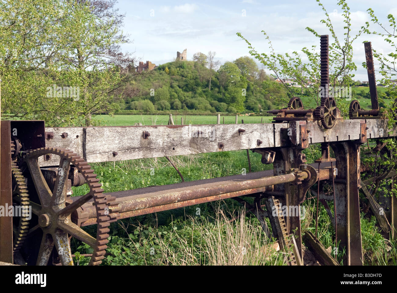 Sluice gate Banque de photographies et d’images à haute résolution - Alamy