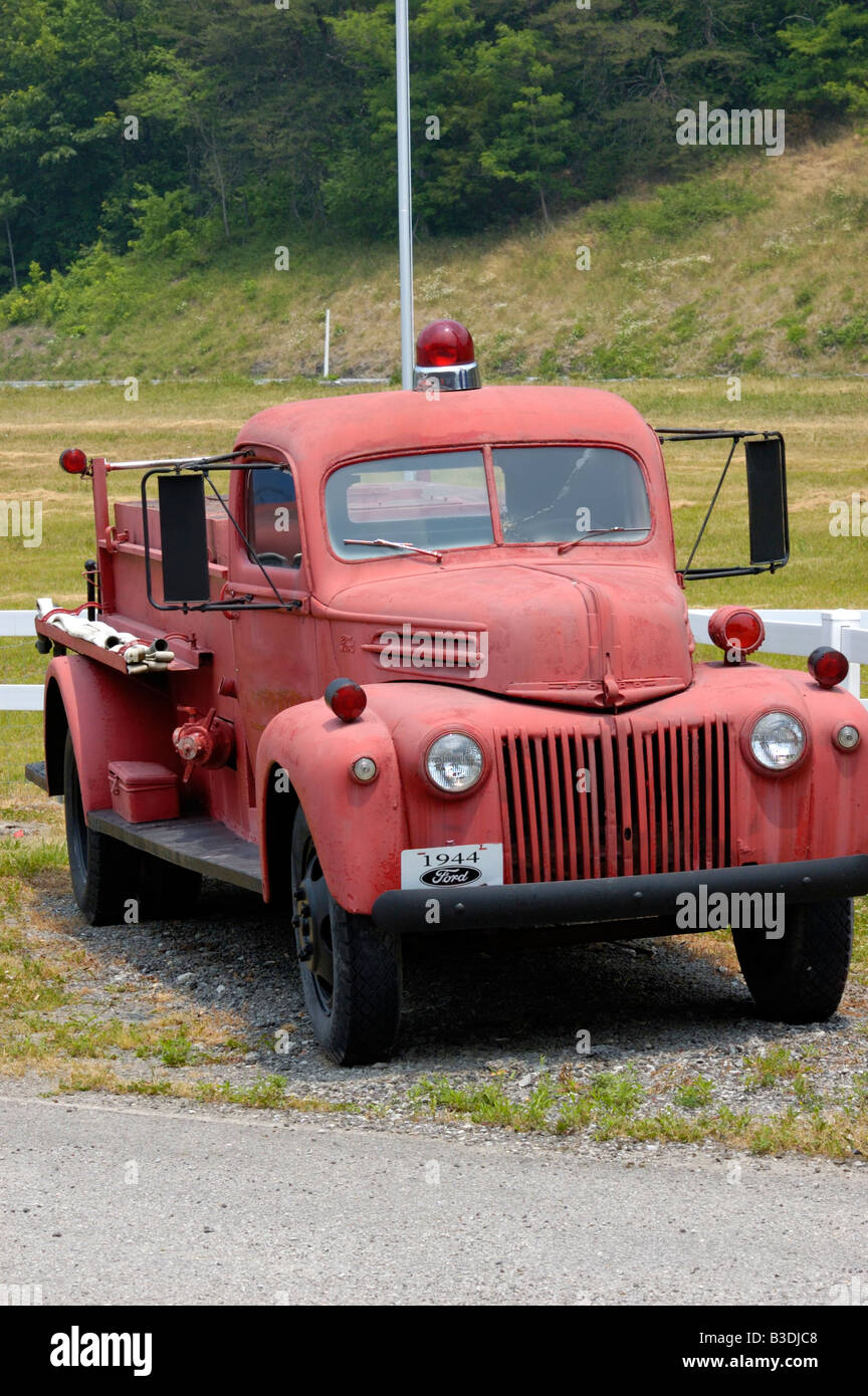 Camion pompier 1944 Banque de photographies et d’images à haute ...
