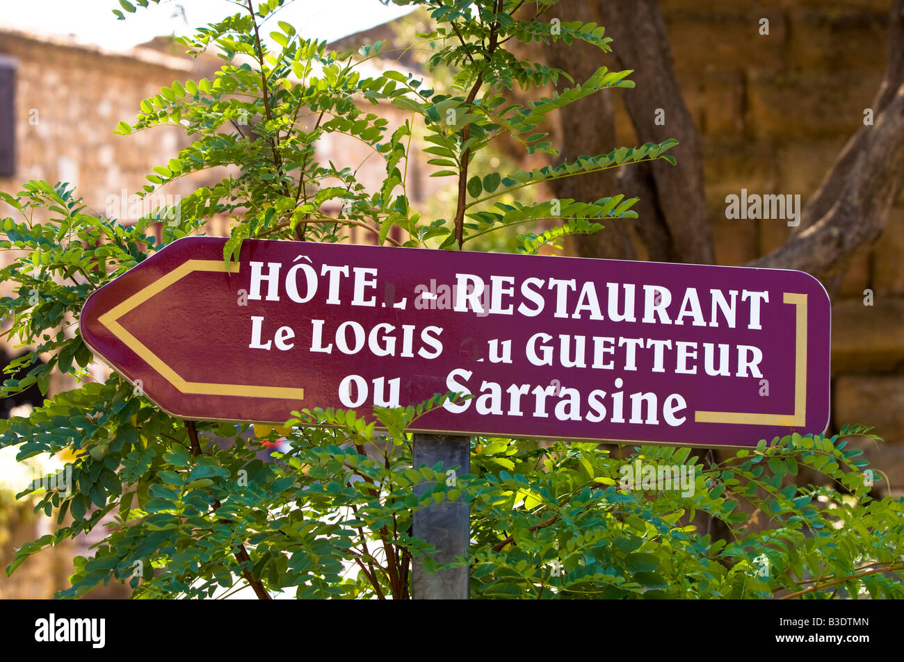 Les arcs centre Banque de photographies et d’images à haute résolution ...