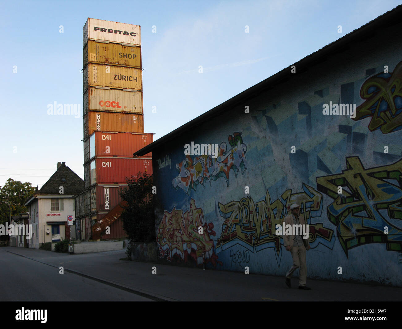 Freitag zurich Banque de photographies et d’images à haute résolution ...