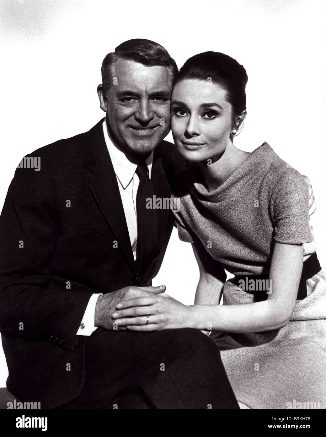 Audrey hepburn cary grant charade Banque de photographies et d’images à haute résolution - Alamy