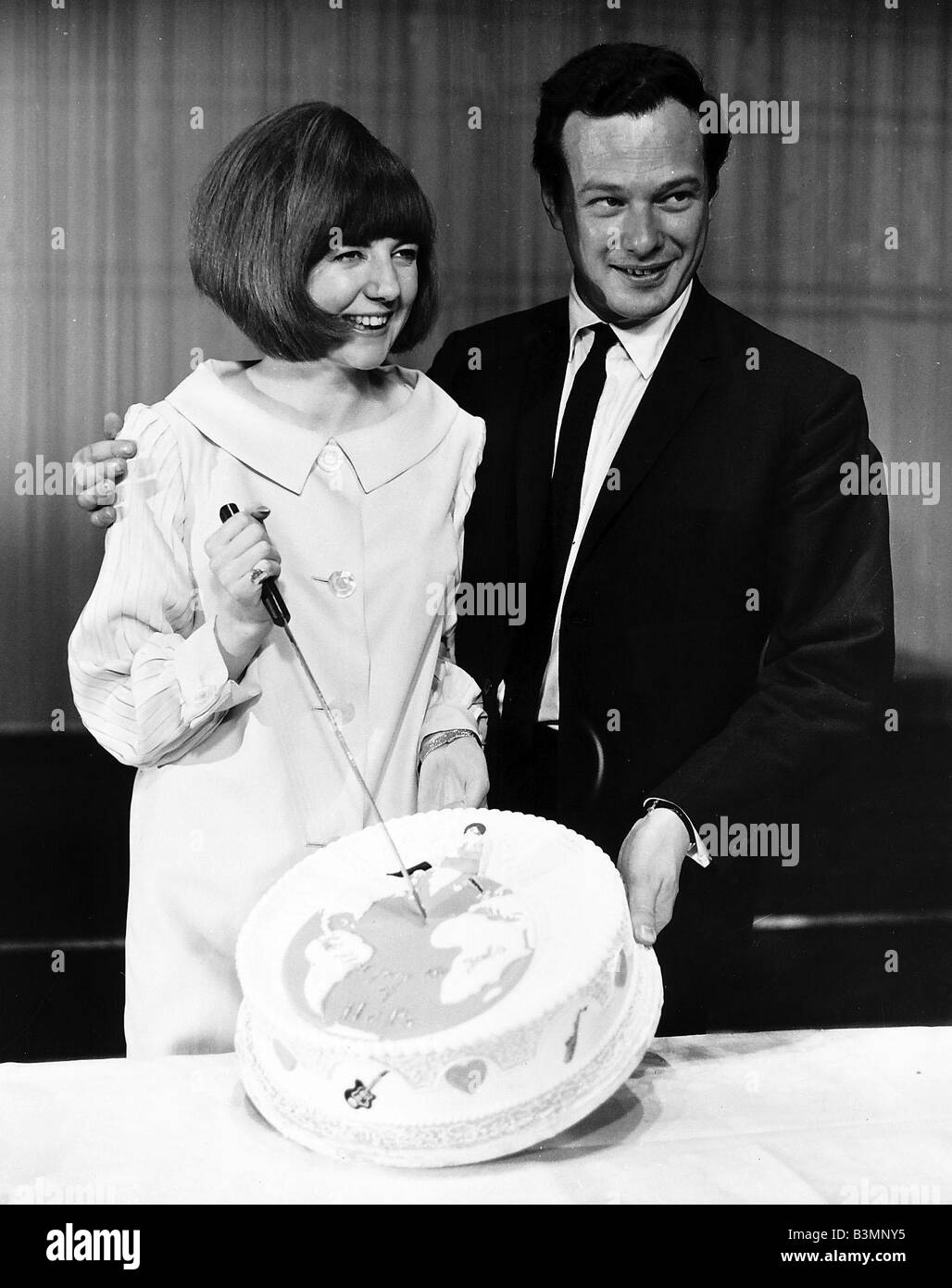 Cilla black singer tv presenter Banque de photographies et d’images à ...