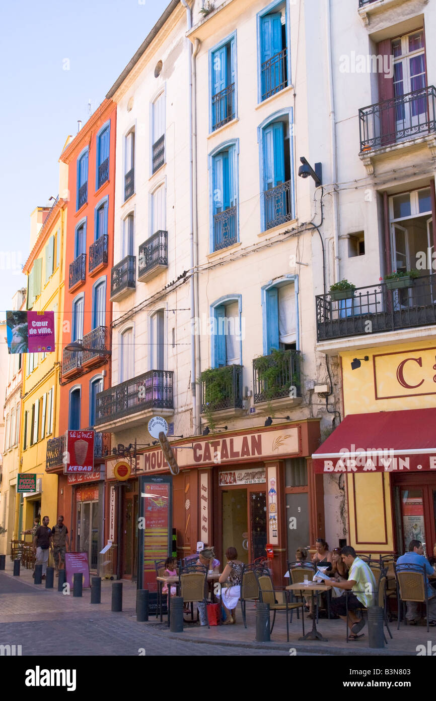 Perpignan cafe Banque de photographies et d’images à haute résolution ...