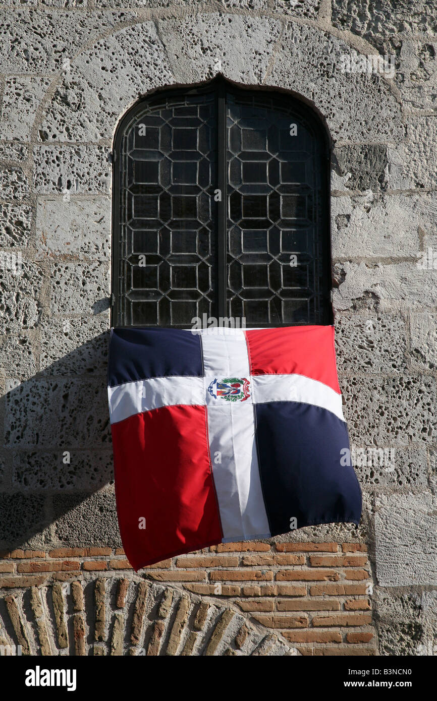 Drapeau dominicain Banque de photographies et d’images à haute résolution - Alamy