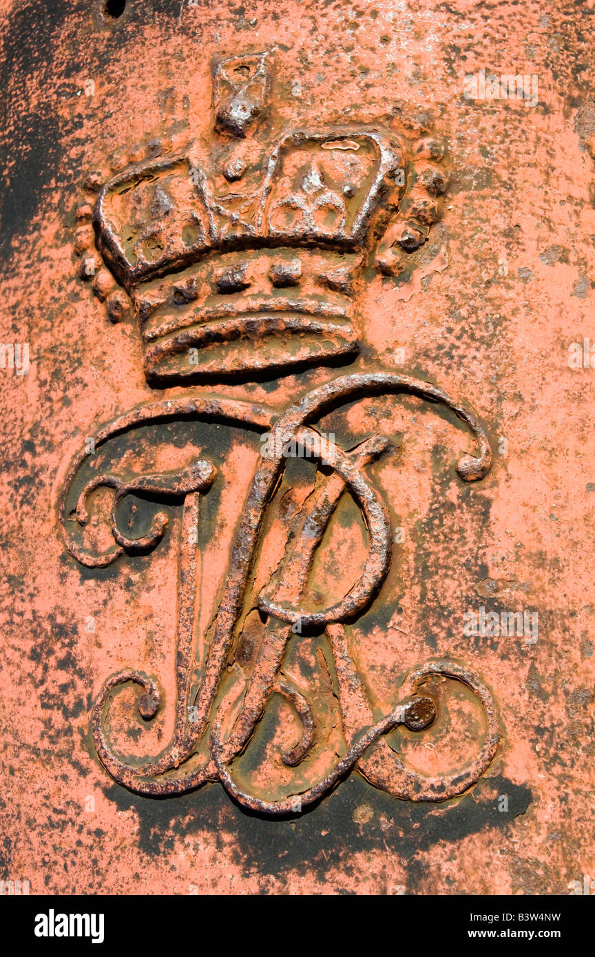 Insignes royaux sur cannon, Fort Charlotte, Nassau, Bahamas Photo Stock ...