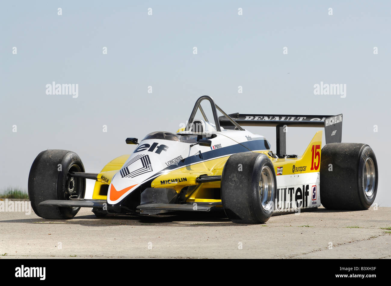 La Renault RE30B F1 1982 Voiture de course Photo Stock - Alamy