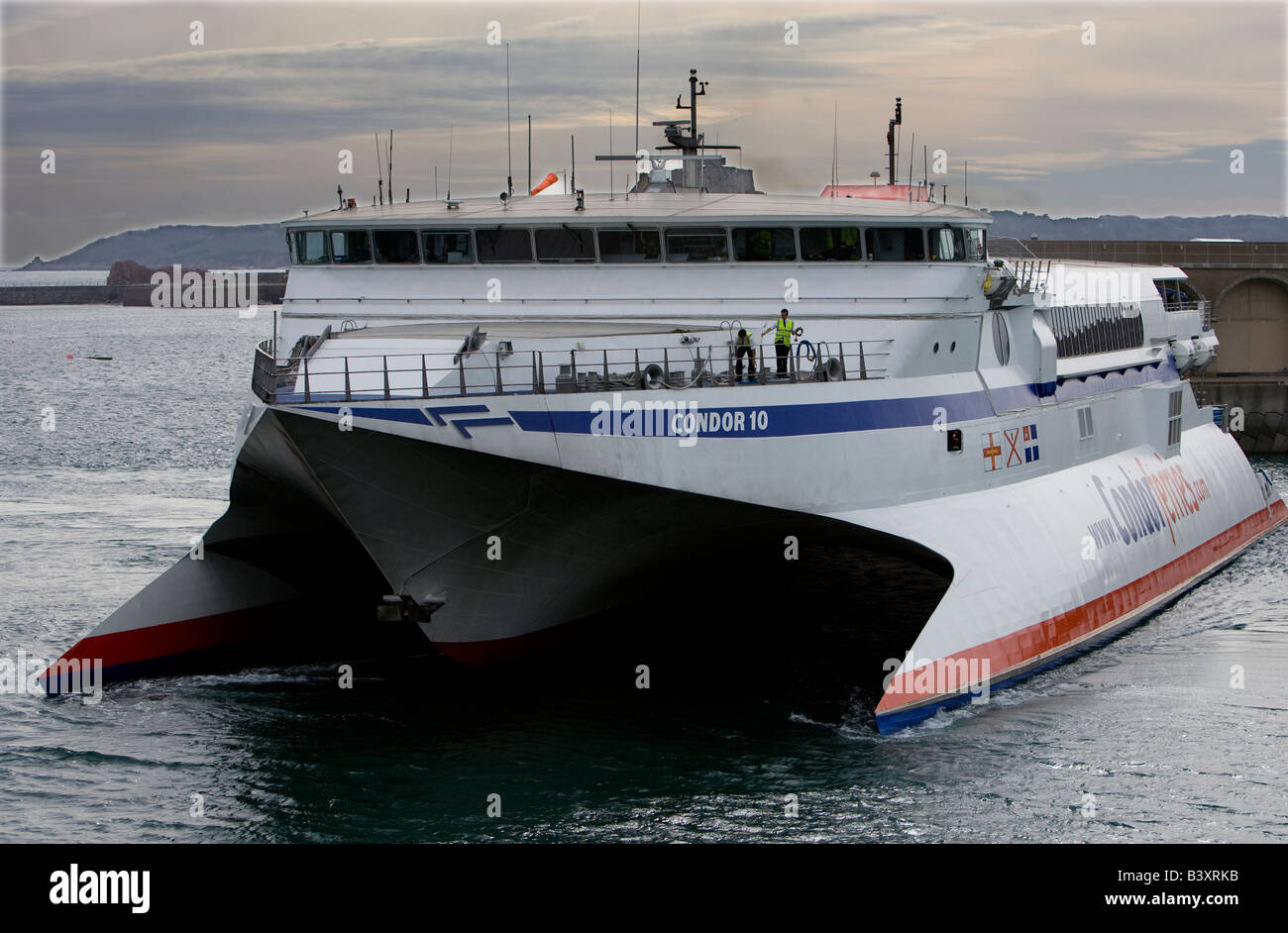 Condor express catamaran ferry pour passagers Banque de photographies et d’images à haute ...