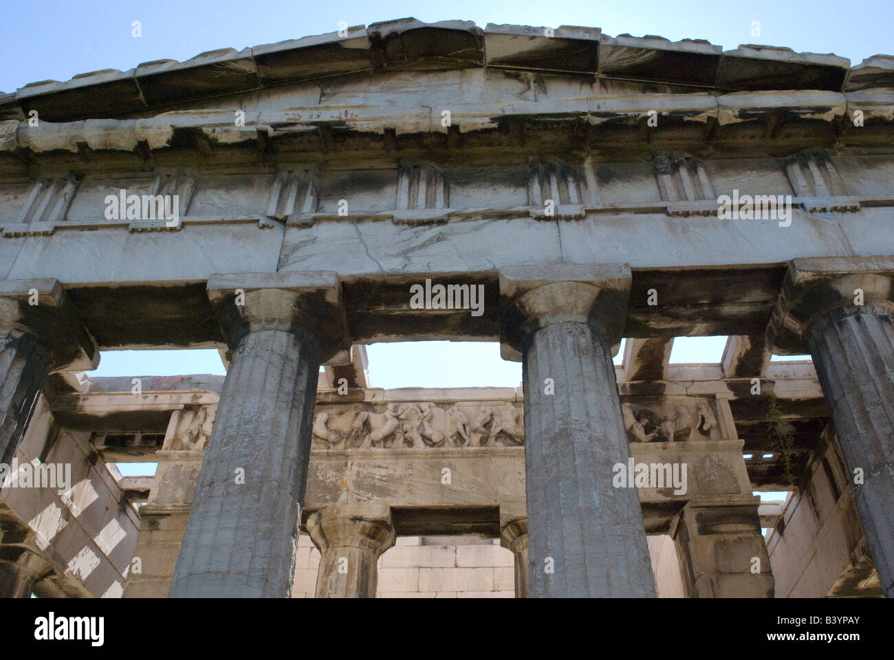 Hephaisteion (Temple d'Héphaïstos) dans l'ancienne Agora, Athènes Photo ... Hephaisteion (Temple d'Héphaïstos) dans l'ancienne Agora, Athènes Photo ...