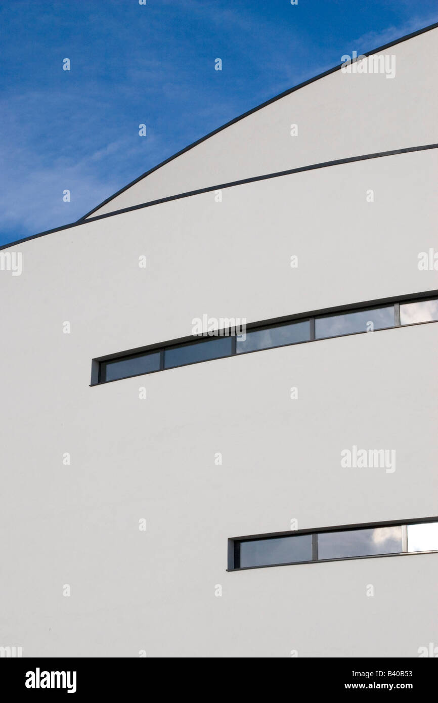 Wolubilis performing arts centre au coeur de la Woluwe Saint Lambert ...