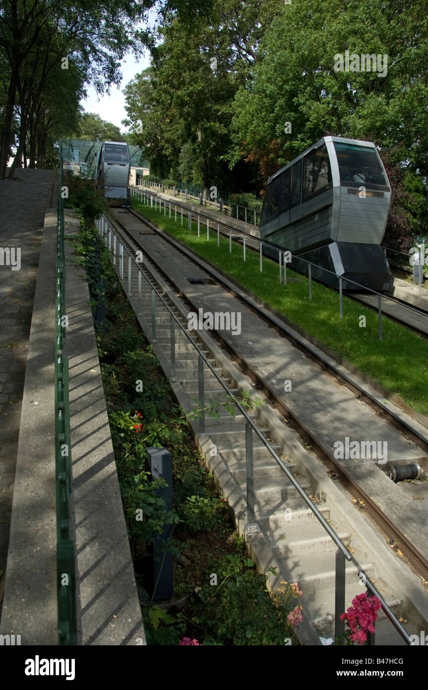 Ascenseur funiculaire à Sacré Coeur de Montmartre - Paris Photo Stock ...