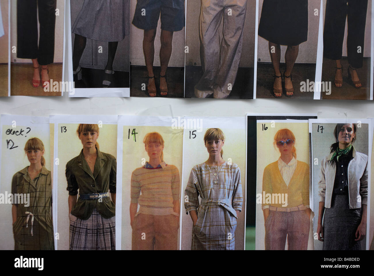 Modèle de vêtements et ordre de marche au couturier britannique ...