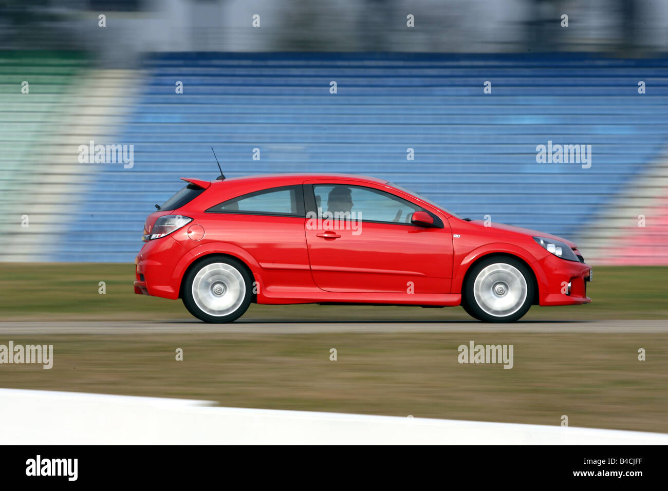 Opel astra opc Banque de photographies et d’images à haute résolution ...