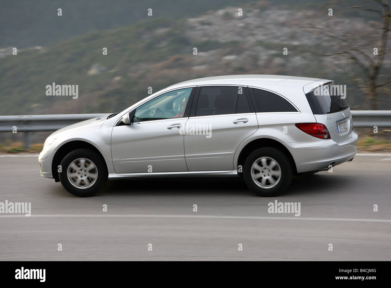 Mercedes r 320 cdi 4matic Banque de photographies et d’images à haute ...