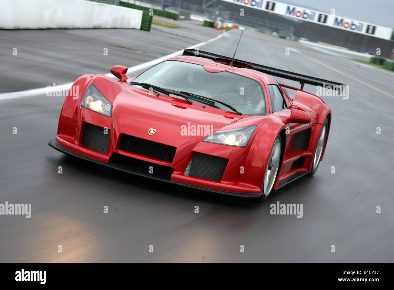 Gumpert apollo Banque de photographies et d’images à haute résolution ...