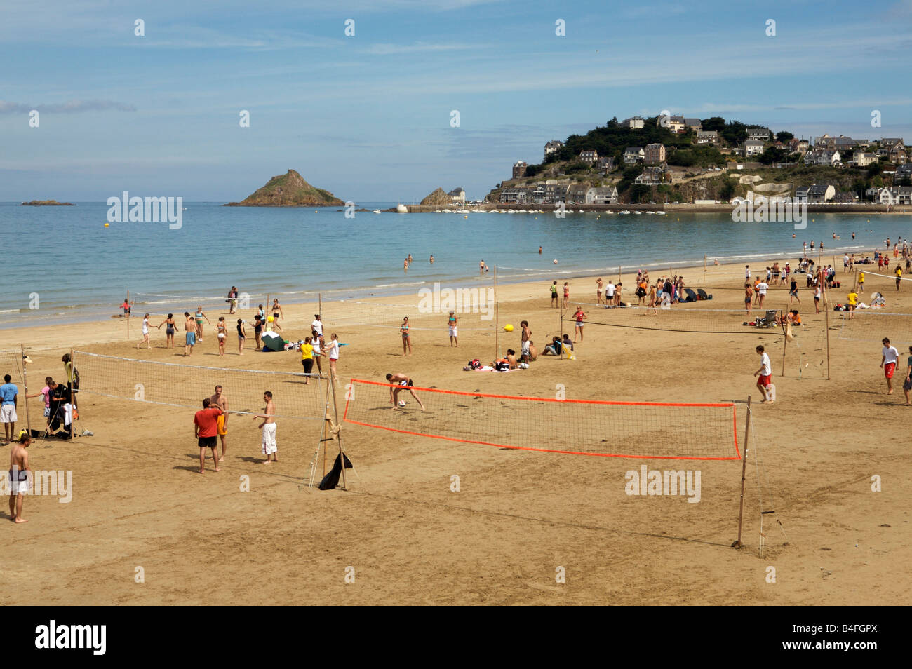 La plage de Pleneuf Val Andre Photo Stock - Alamy
