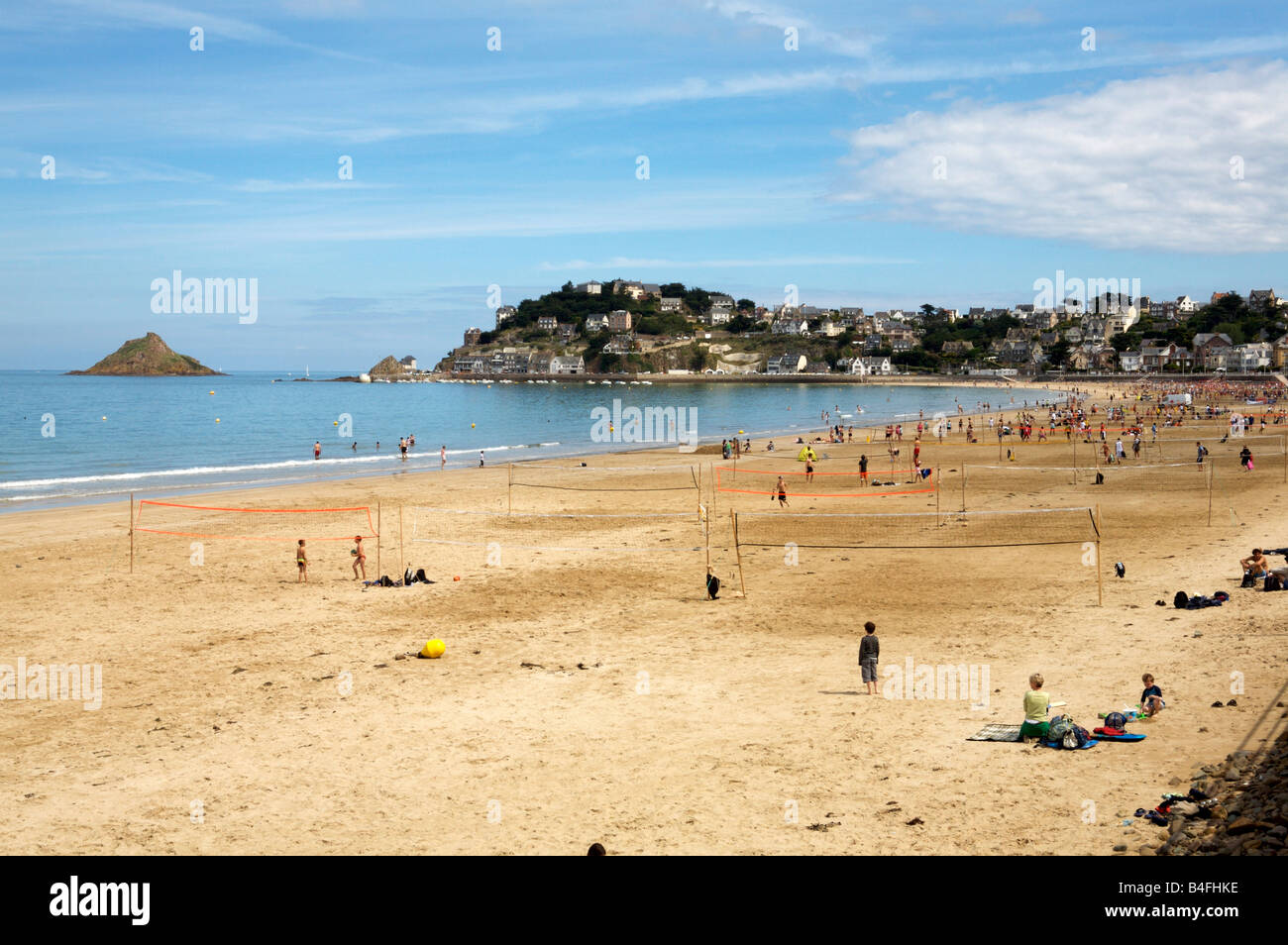 La plage de Pleneuf Val Andre Photo Stock - Alamy
