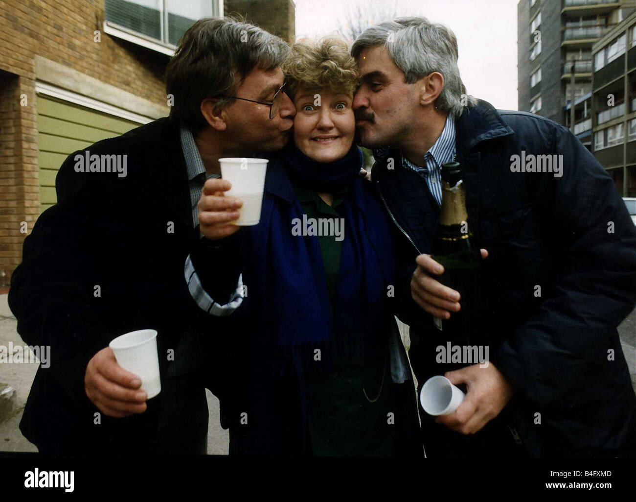Brenda Fricker gagnant Oscar actrice célèbre avec son petit ami Eamon ...