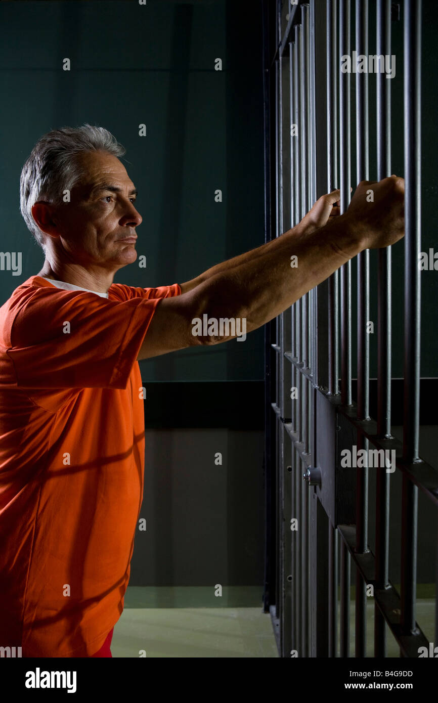 En cellule de prison prisonnier Banque de photographies et d’images à ...