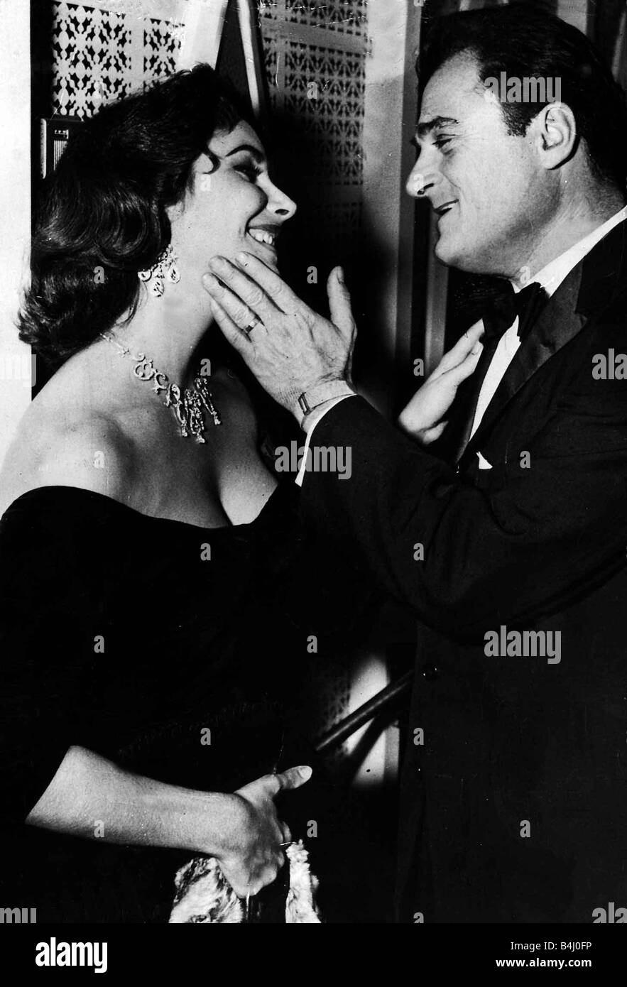 L'actrice Elizabeth Taylor avec Mike Todd Photo Stock - Alamy
