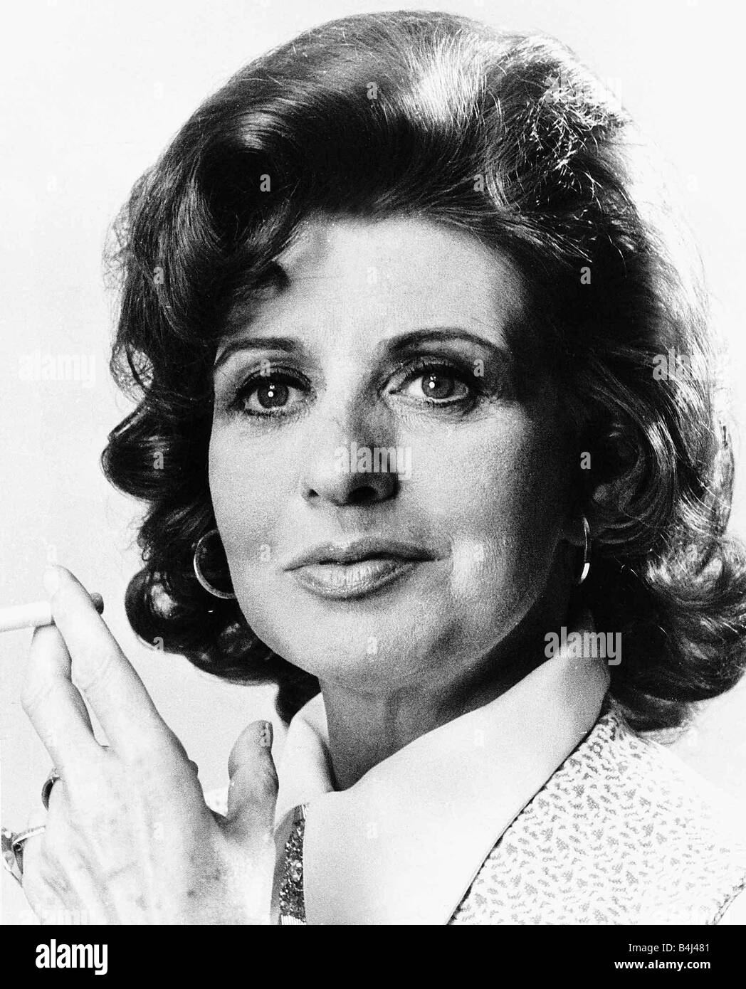 Actrice pat phoenix Banque d'images noir et blanc - Alamy