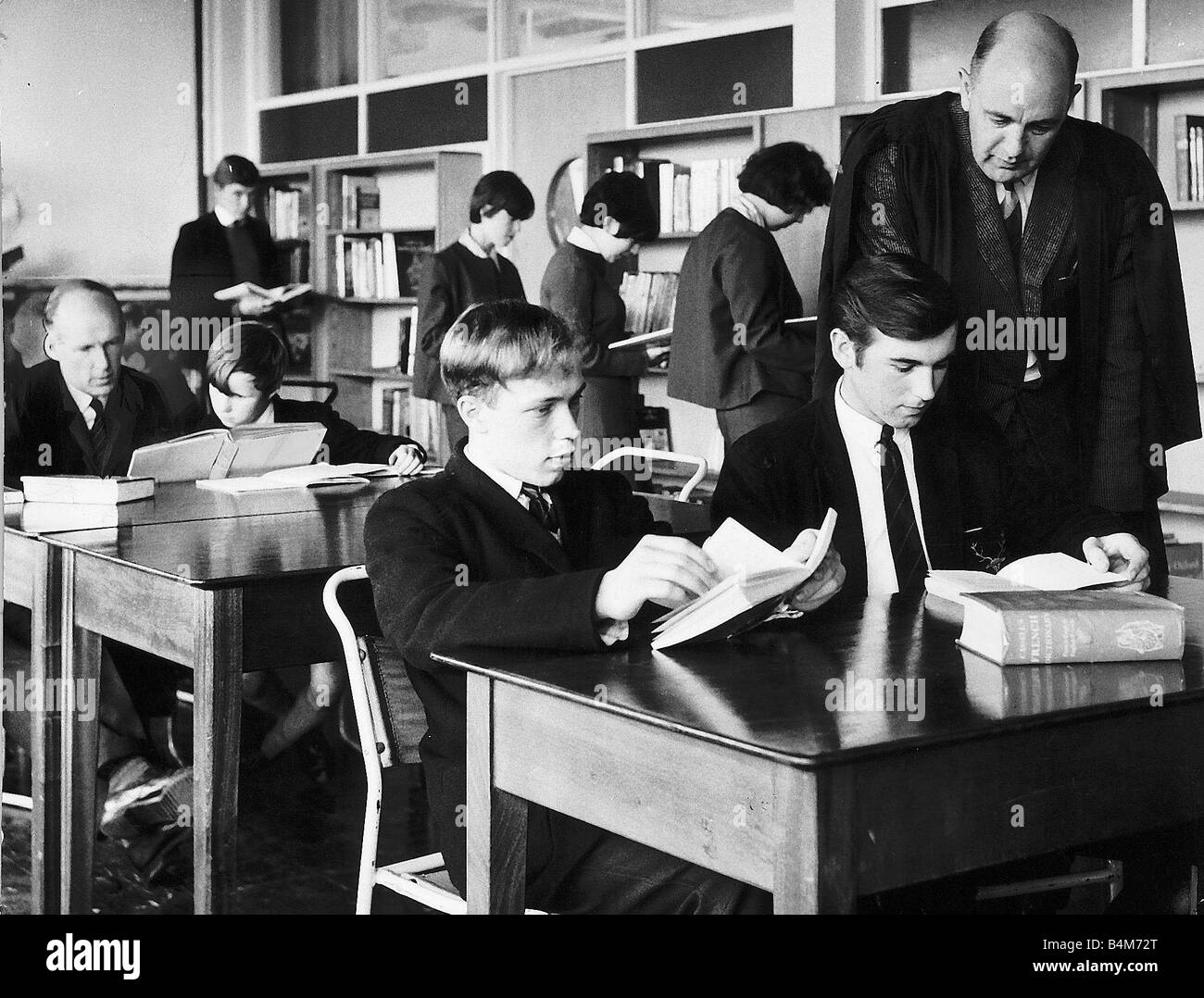 Classroom 1970s Banque de photographies et d’images à haute résolution ...