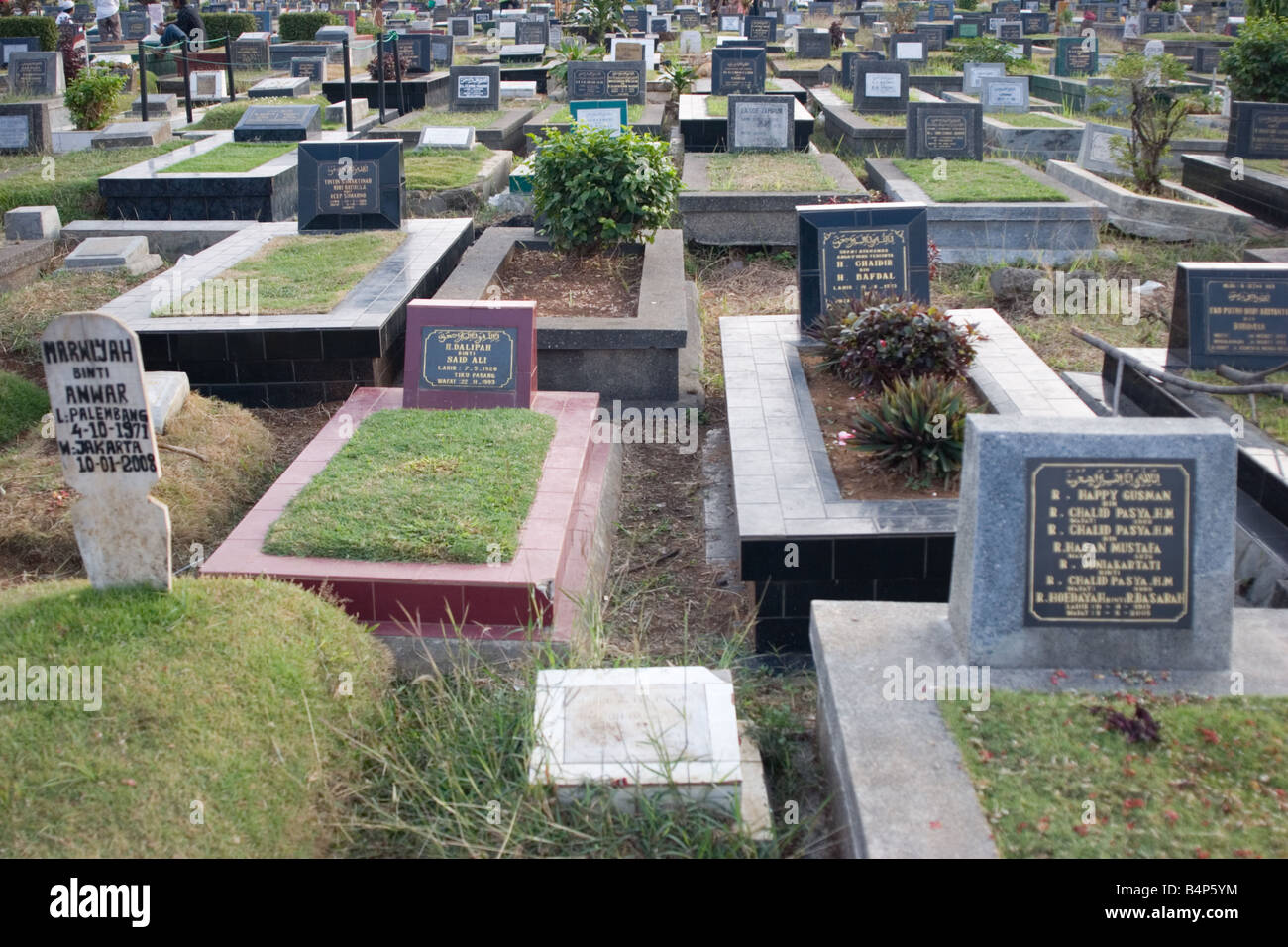 Muslim cemetery Banque de photographies et d’images à haute résolution ...
