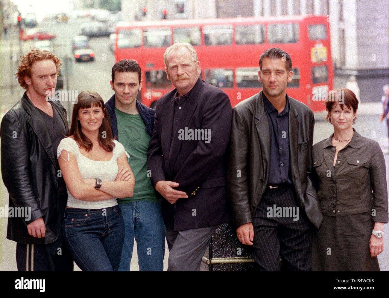 Cast de BBC JE film Split Second Août 1999 L R Tony Curran Dawn Steele ...