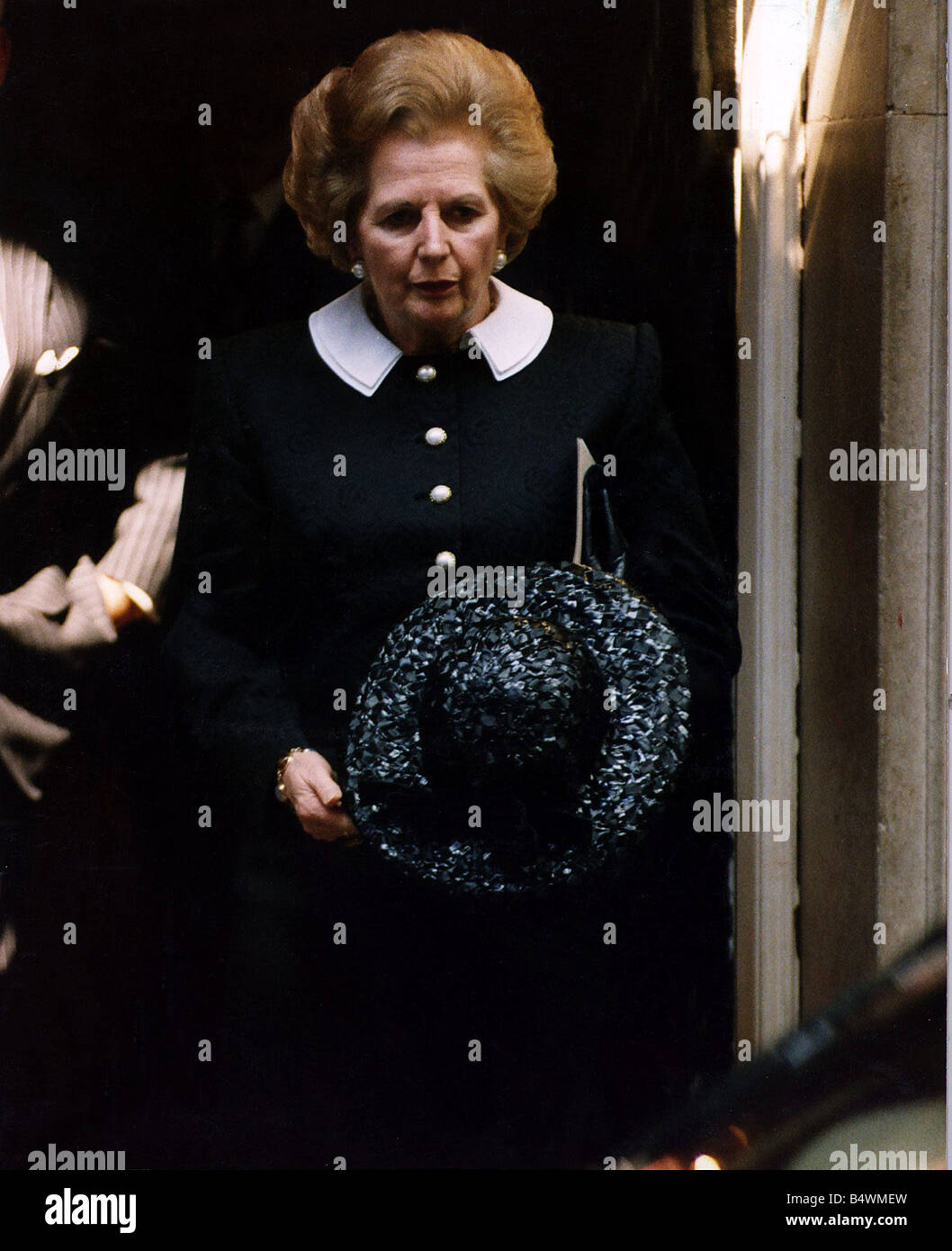 Margaret thatcher leaving 10 downing Banque de photographies et d ...