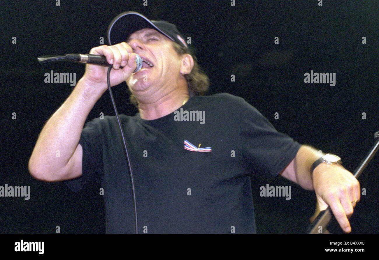 Maison de brian johnson singer Banque de photographies et d’images à ...