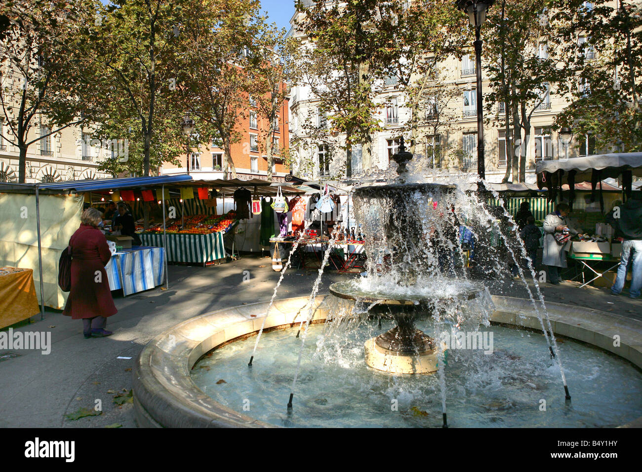 Place monge Banque de photographies et d’images à haute résolution - Alamy