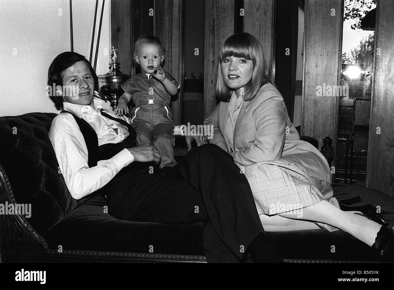 Alex Higgins World Snooker 1982 Champion avec sa fille Lauren et femme ...