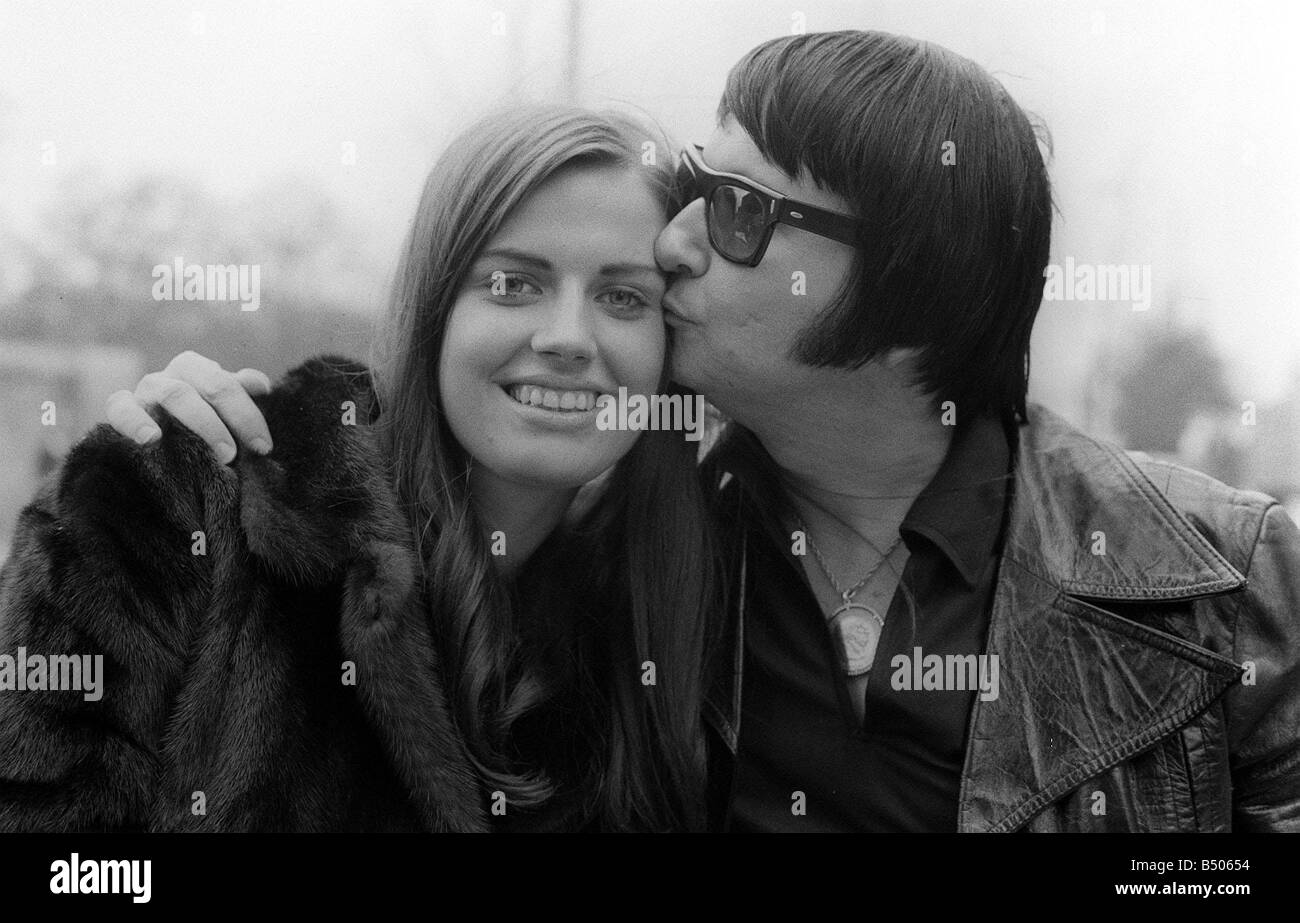 Roy orbison wife barbara anne Banque de photographies et d’images à ...
