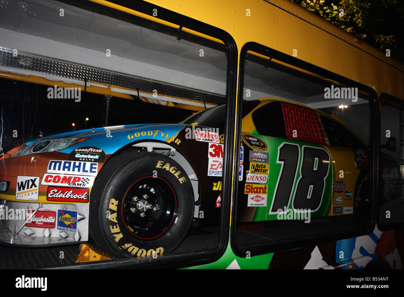 Nascar car Banque de photographies et d’images à haute résolution - Alamy